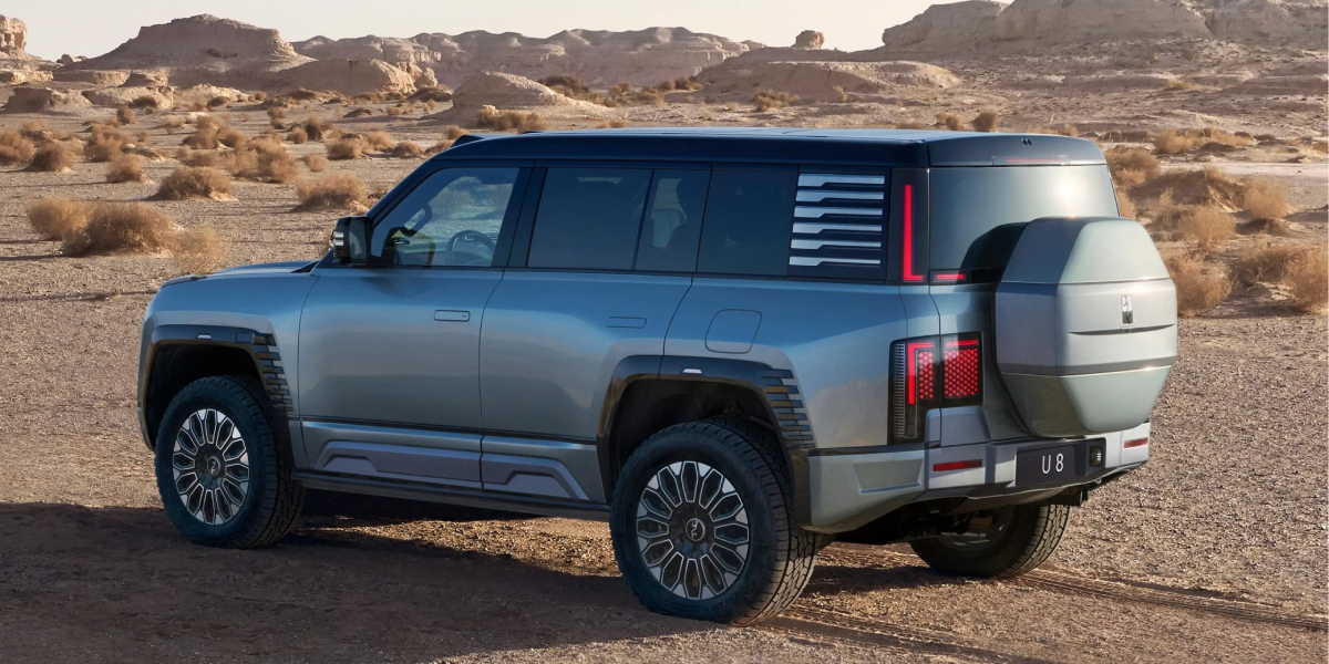 Yangwang U8 2025 Price in UAE, Specs and Reviews for Dubai, Abu Dhabi and Sharjah | Drive Arabia