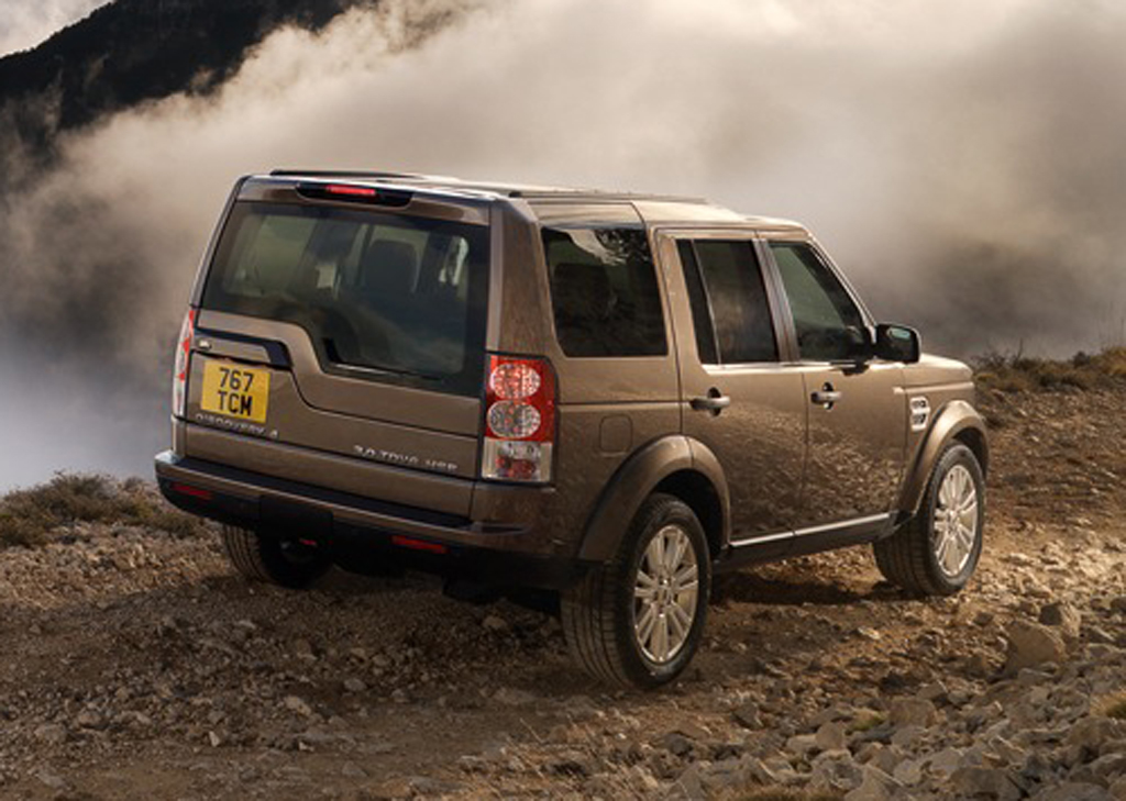 Land Rover LR4 2010 replaces LR3 – DriveArabia UAE, KSA & GCC