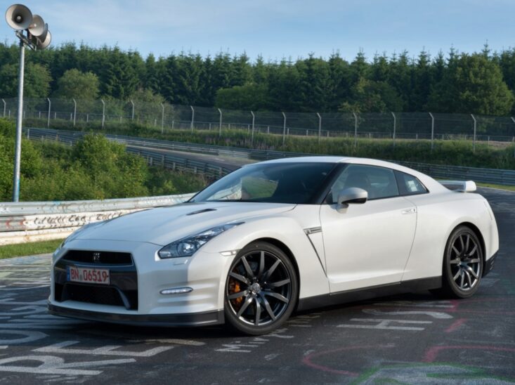 Nissan GT-R 2012 gets facelift and power boost – DriveArabia UAE, KSA & GCC
