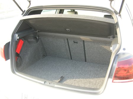 So we got a 2011 VW Golf R – DriveArabia UAE, KSA & GCC