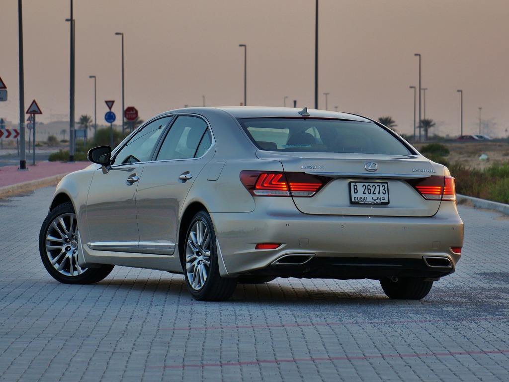 2013 Lexus LS 460L | DriveArabia