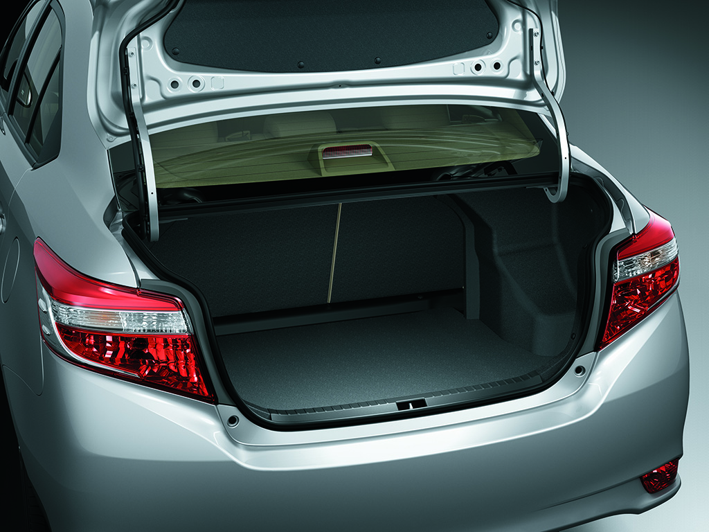 2014 Toyota Yaris Sedan launched in the UAE – DriveArabia UAE, KSA & GCC