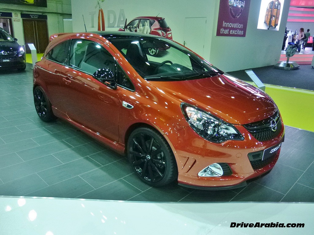 Opel Cascada and Insignia OPC launched at Dubai Motor Show – DriveArabia