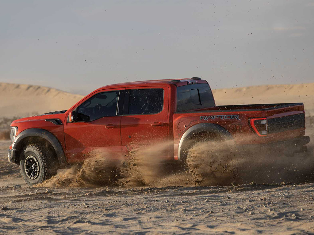 2021 Ford F-150 Raptor debuts, with V8 coming later – DriveArabia UAE ...