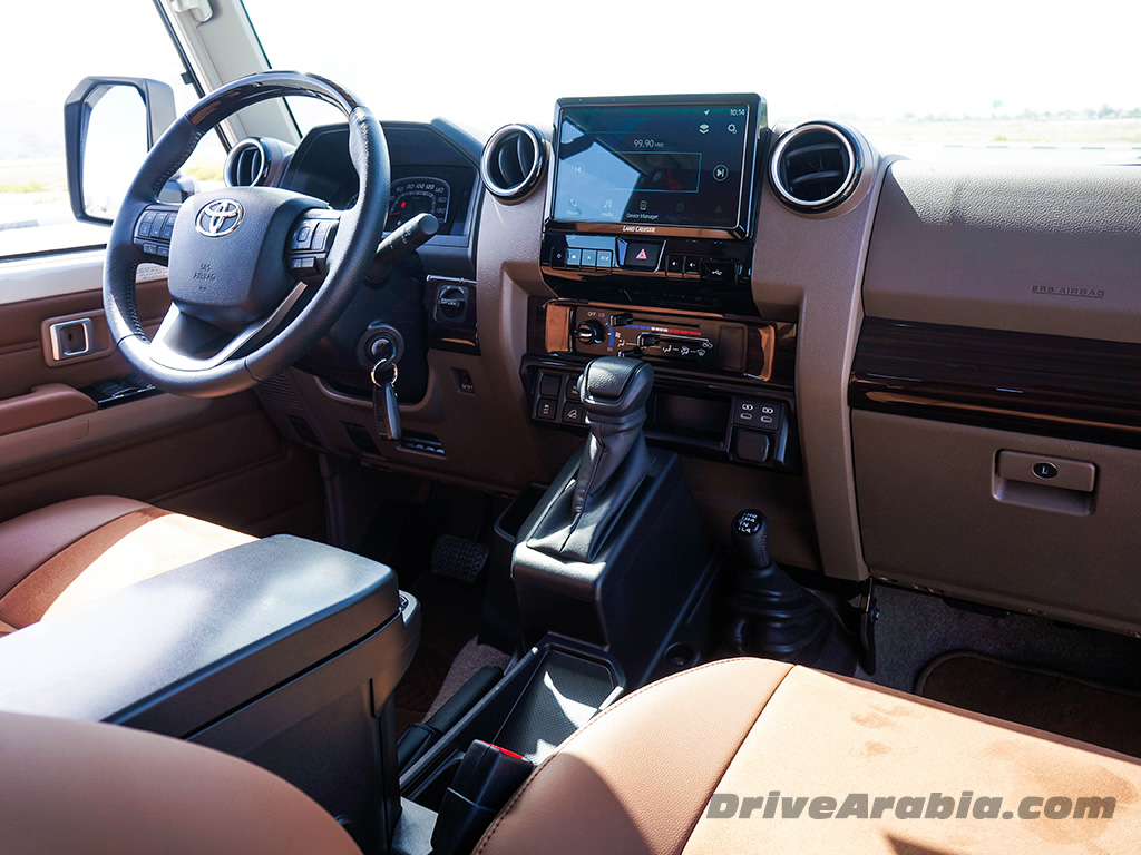2024 Toyota Land Cruiser 70 LC76 Hard Top – DriveArabia