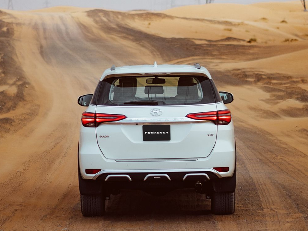 First Look: Top Features of the 2025 Toyota Fortuner – DriveArabia UAE, KSA & GCC