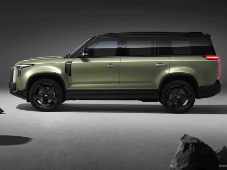First Look: ROX 01 REEV – DriveArabia