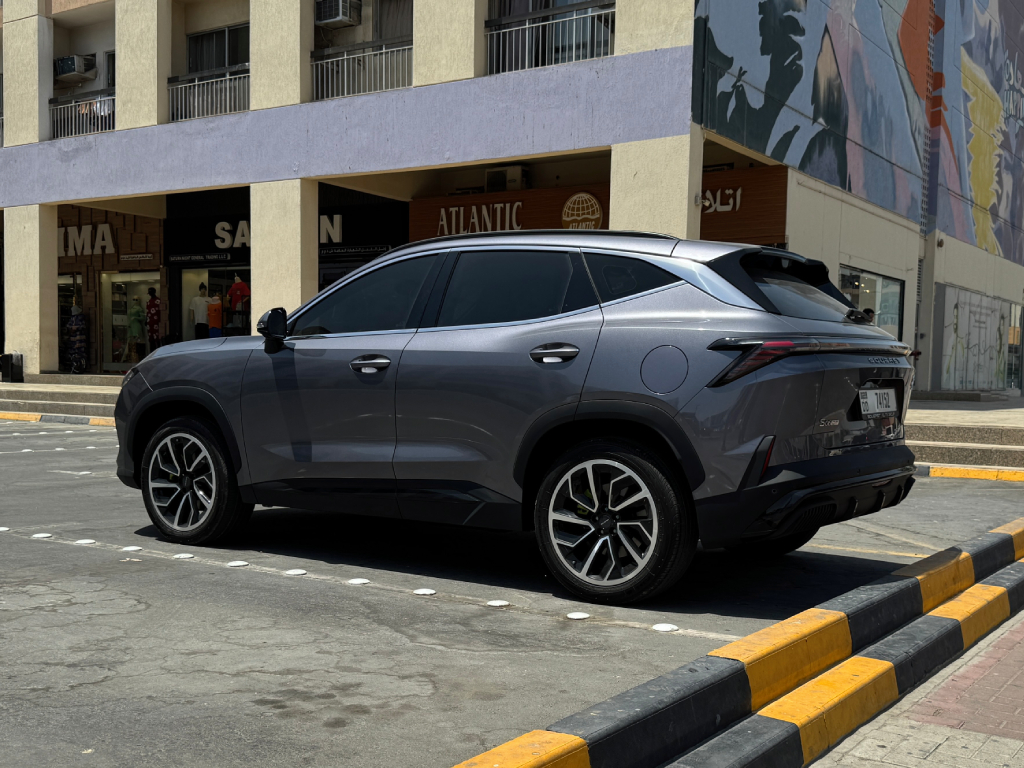 Road Test: 2025 Soueast S06 DM – DriveArabia