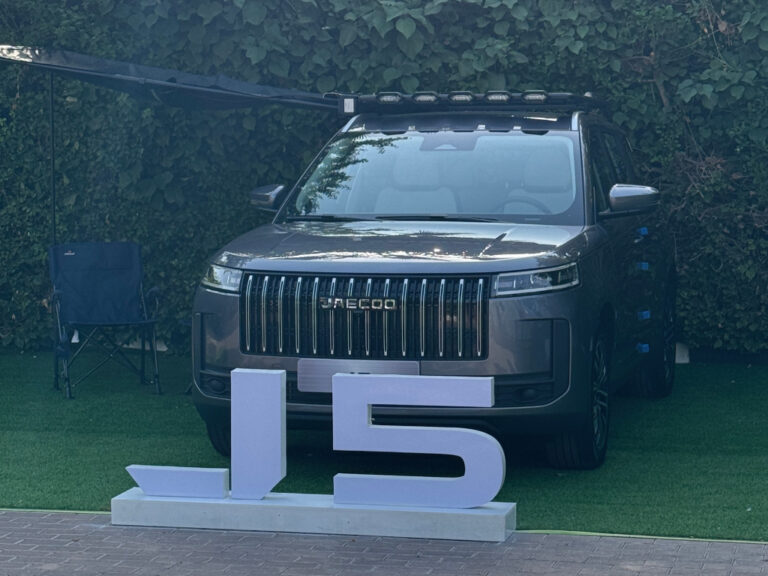 First Drive: 2026 JAECOO J5 in the UAE – DriveArabia