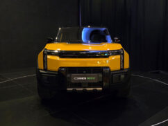 iCaur V27 and 03T makes global debut in the UAE – DriveArabia UAE, KSA & GCC