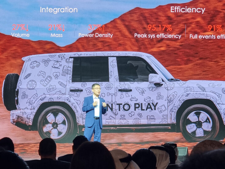 iCaur V27 and 03T makes global debut in the UAE – DriveArabia UAE, KSA & GCC