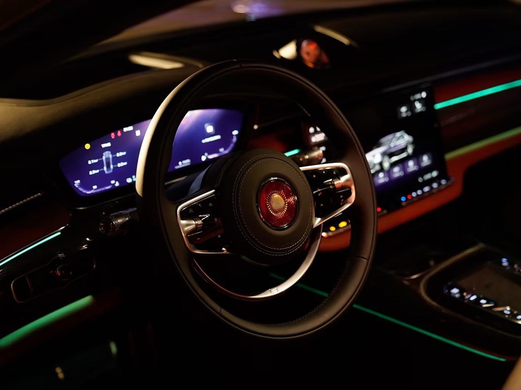 Hongqi Introduces the Golden Sunflower GUOYA as a New Expression of ...