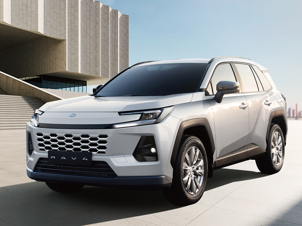 2026 Toyota RAV4 launched in the Middle East: Updated Styling and New ...